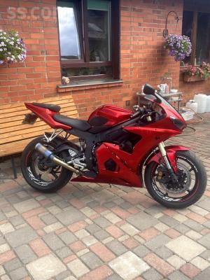 Yamaha R6 2006 Jēkabpils, ar dzinēja tilpumu 0.60 L un nobraukumu 0 tūkst. km par 3650 €, foto 7 vietnē AUTOMOTO.COM.LV
