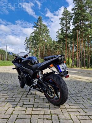 Yamaha R6 2006 in Daugavpils, with an engine capacity of 0.60 L and mileage of 0 thousand km for 3000 €, photo 6 on AUTOMOTO.COM.LV