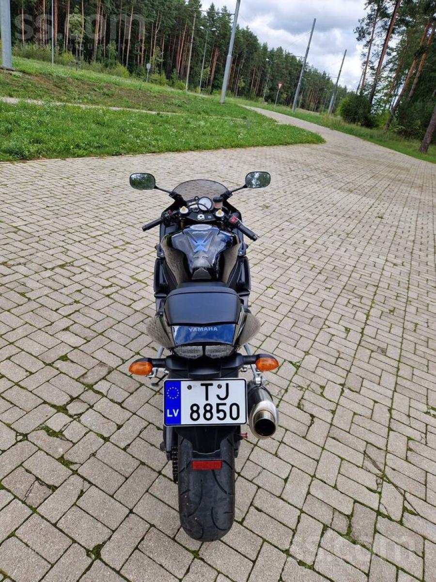 Yamaha R6 2006 in Daugavpils, with an engine capacity of 0.60 L and mileage of 0 thousand km for 3000 €, photo 8 on AUTOMOTO.COM.LV