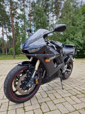 Yamaha R6 2006 in Daugavpils, with an engine capacity of 0.60 L and mileage of 0 thousand km for 3000 €, photo 9 on AUTOMOTO.COM.LV
