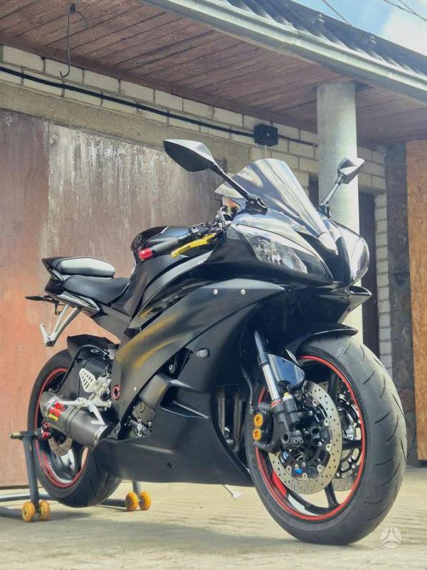 Ямаха R6 2006 в Пренай на AUTOMOTO.COM.LV Ямаха R6 2006 в Пренай, объемом двигателя 0.60 л и пробегом 57 тыс. км за 5250 €, фото 1 на AUTOMOTO.COM.LV