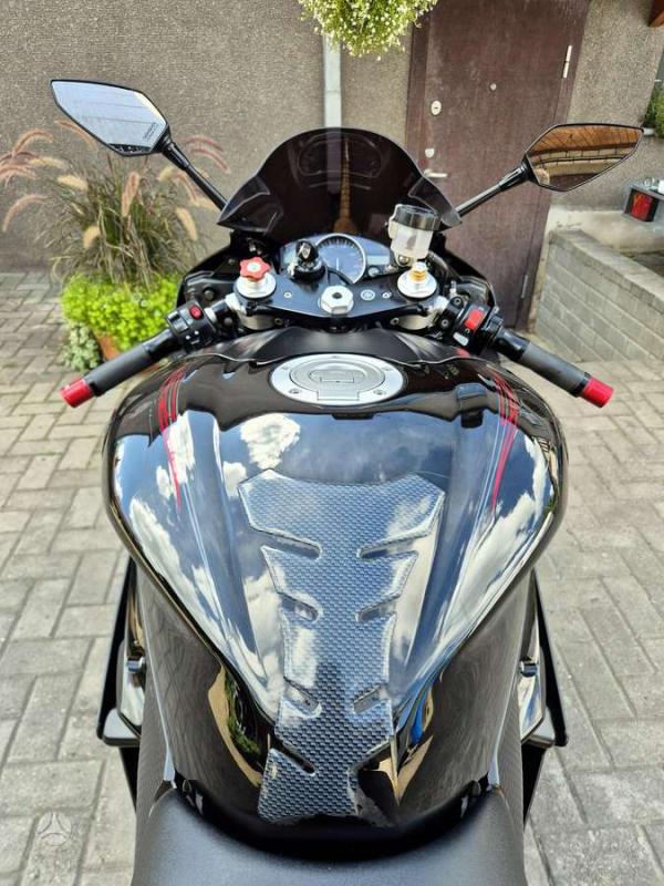 Ямаха R6 2006 в Пренай на AUTOMOTO.COM.LV Ямаха R6 2006 в Пренай, объемом двигателя 0.60 л и пробегом 57 тыс. км за 5250 €, фото 11 на AUTOMOTO.COM.LV