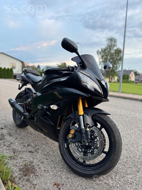 Ямаха R6 2007 в Цесис, объемом двигателя 0.60 л и пробегом 0 тыс. км за 4700 €, фото 2 на AUTOMOTO.COM.LV