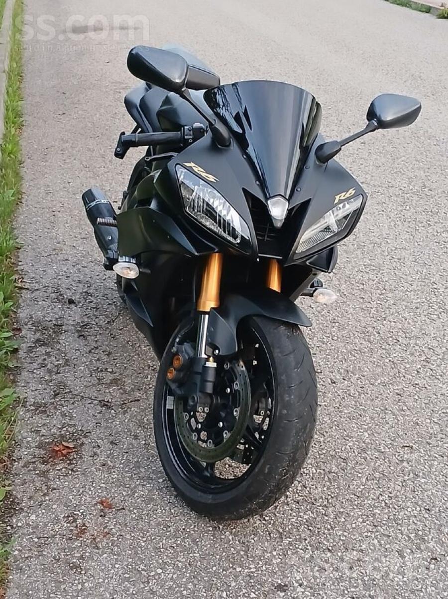 Yamaha R6 2007 in Cesis, with an engine capacity of 0.60 L and mileage of 0 thousand km for 4700 €, photo 6 on AUTOMOTO.COM.LV