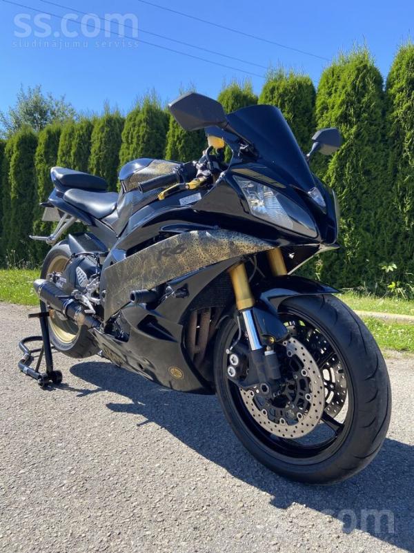Ямаха R6 2007 в Бауска, объемом двигателя 0.60 л и пробегом 0 тыс. км за 4350 €, фото 1 на AUTOMOTO.COM.LV