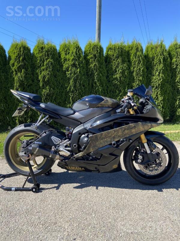 Ямаха R6 2007 в Бауска, объемом двигателя 0.60 л и пробегом 0 тыс. км за 4350 €, фото 2 на AUTOMOTO.COM.LV