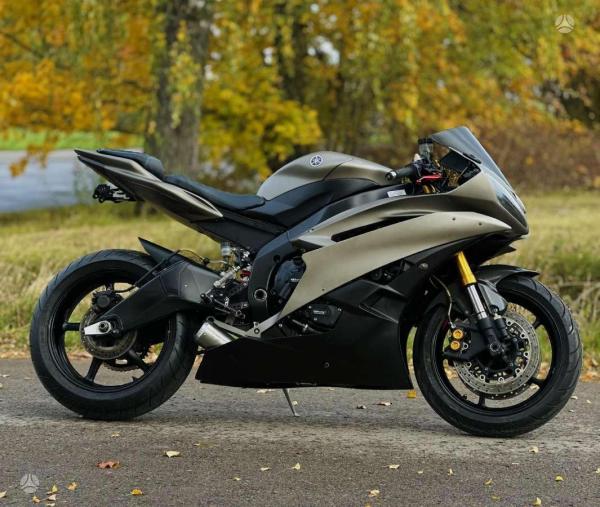 Ямаха R6 2007 в Вильнюс, объемом двигателя 0.60 л и пробегом 35 тыс. км за 6000 €, фото 4 на AUTOMOTO.COM.LV