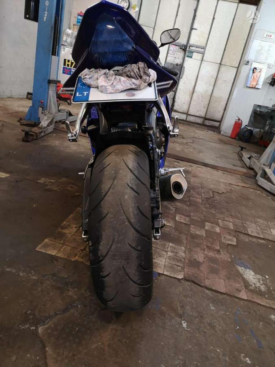 Yamaha R6 2007 in Riga, with an engine capacity of 0.60 L and mileage of 16 thousand km for 5100 €, photo 5 on AUTOMOTO.COM.LV