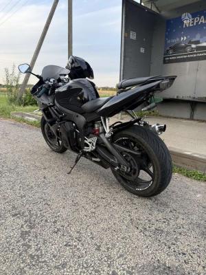Yamaha R6 2007 in Panevezys, with an engine capacity of 0.60 L and mileage of 67 thousand km for 3200 €, photo  on AUTOMOTO.COM.LV