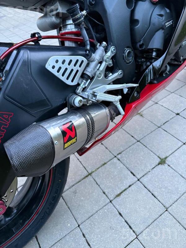 Yamaha R6 2007 in Riga, with an engine capacity of 0.60 L and mileage of 0 thousand km for 4990 €, photo 6 on AUTOMOTO.COM.LV