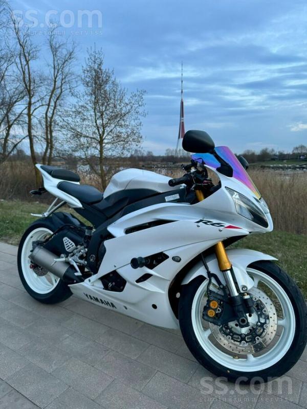 Yamaha R6 2008 in Riga, with an engine capacity of 0.60 L and mileage of 0 thousand km for 5700 €, photo 1 on AUTOMOTO.COM.LV
