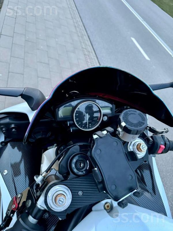 Yamaha R6 2008 in Riga, with an engine capacity of 0.60 L and mileage of 0 thousand km for 5700 €, photo 7 on AUTOMOTO.COM.LV