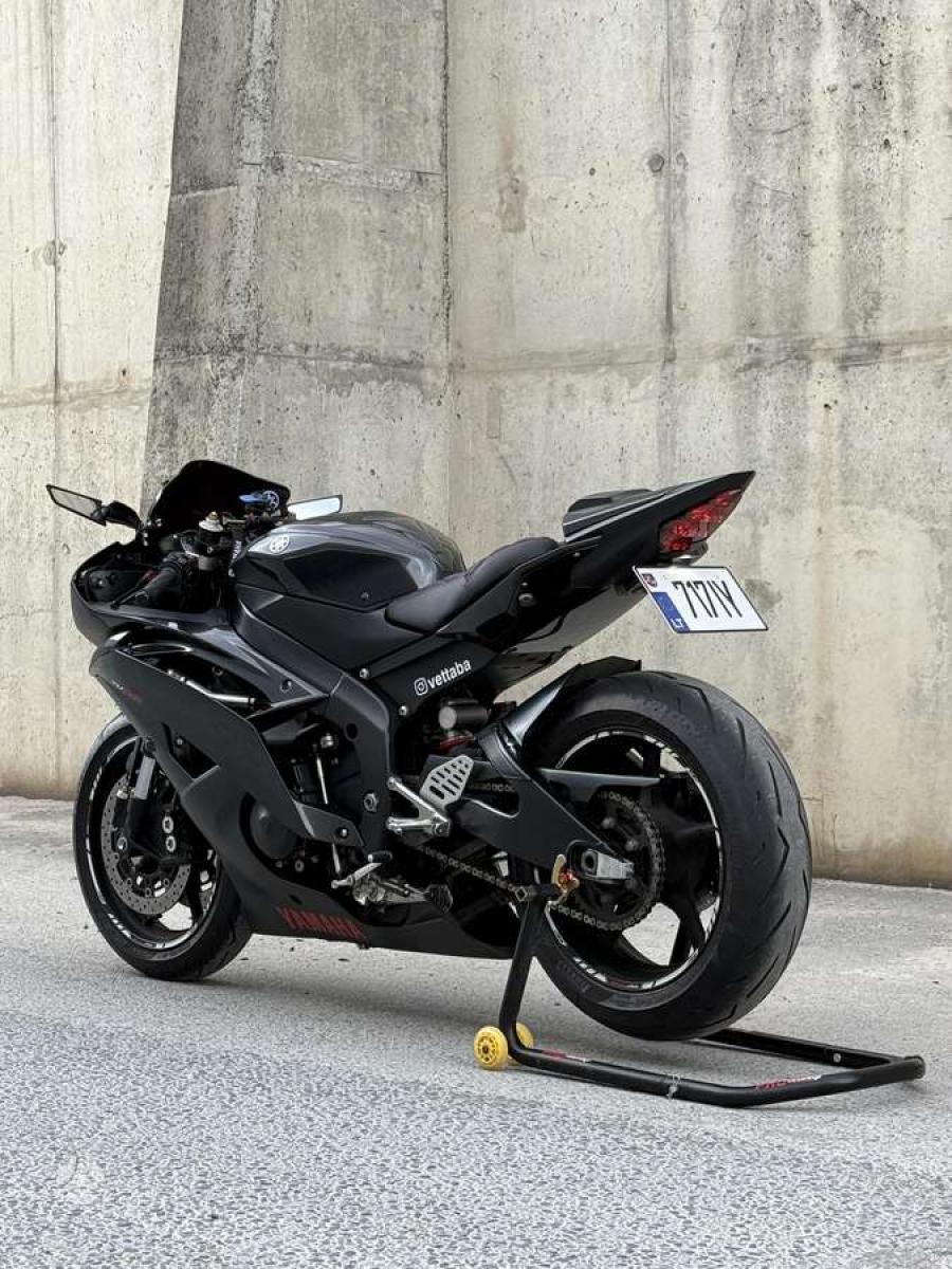 Yamaha R6 2008 Klaipėda, ar dzinēja tilpumu 0.60 L un nobraukumu 27 tūkst. km par 6300 €, foto 5 vietnē AUTOMOTO.COM.LV