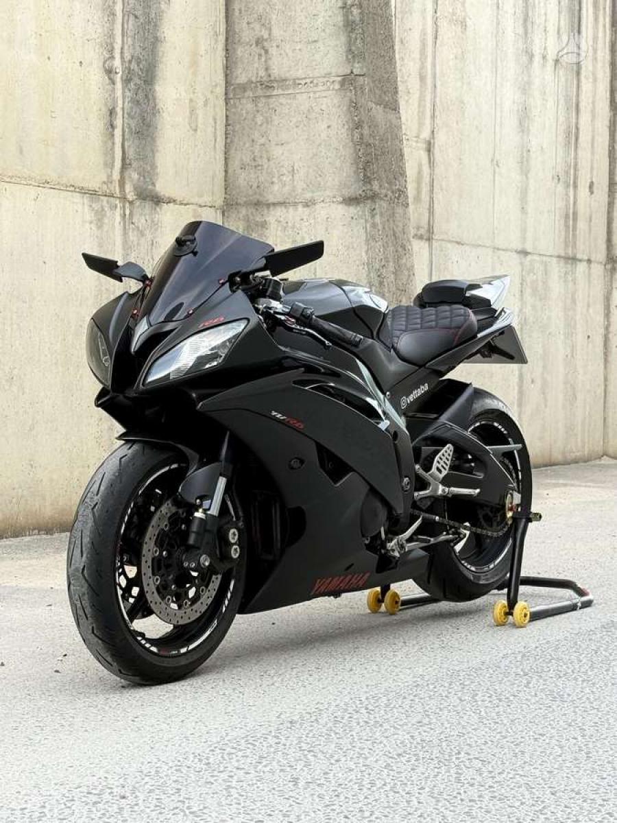 Yamaha R6 2008 Klaipėda, ar dzinēja tilpumu 0.60 L un nobraukumu 27 tūkst. km par 6300 €, foto 7 vietnē AUTOMOTO.COM.LV