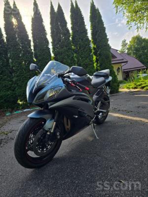 Yamaha R6 2008 in Riga, with an engine capacity of 0.60 L and mileage of 0 thousand km for 5800 €, photo 4 on AUTOMOTO.COM.LV