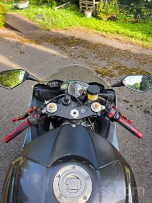 Yamaha R6 2008 in Riga, with an engine capacity of 0.60 L and mileage of 0 thousand km for 5800 €, photo 8 on AUTOMOTO.COM.LV