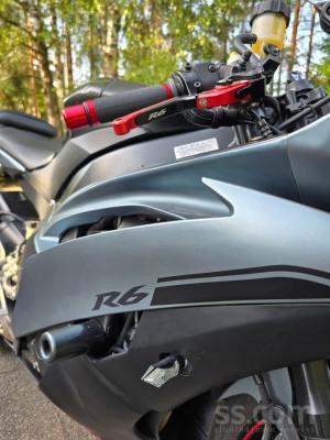 Yamaha R6 2008 in Riga, with an engine capacity of 0.60 L and mileage of 0 thousand km for 5800 €, photo 9 on AUTOMOTO.COM.LV