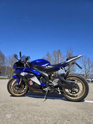 Yamaha R6 2008 in Ukmerge, with an engine capacity of 0.60 L and mileage of 48 thousand km for 7200 €, photo 4 on AUTOMOTO.COM.LV