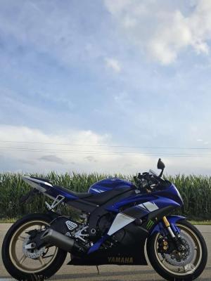 Yamaha R6 2008 in Ukmerge, with an engine capacity of 0.60 L and mileage of 48 thousand km for 7200 €, photo 13 on AUTOMOTO.COM.LV