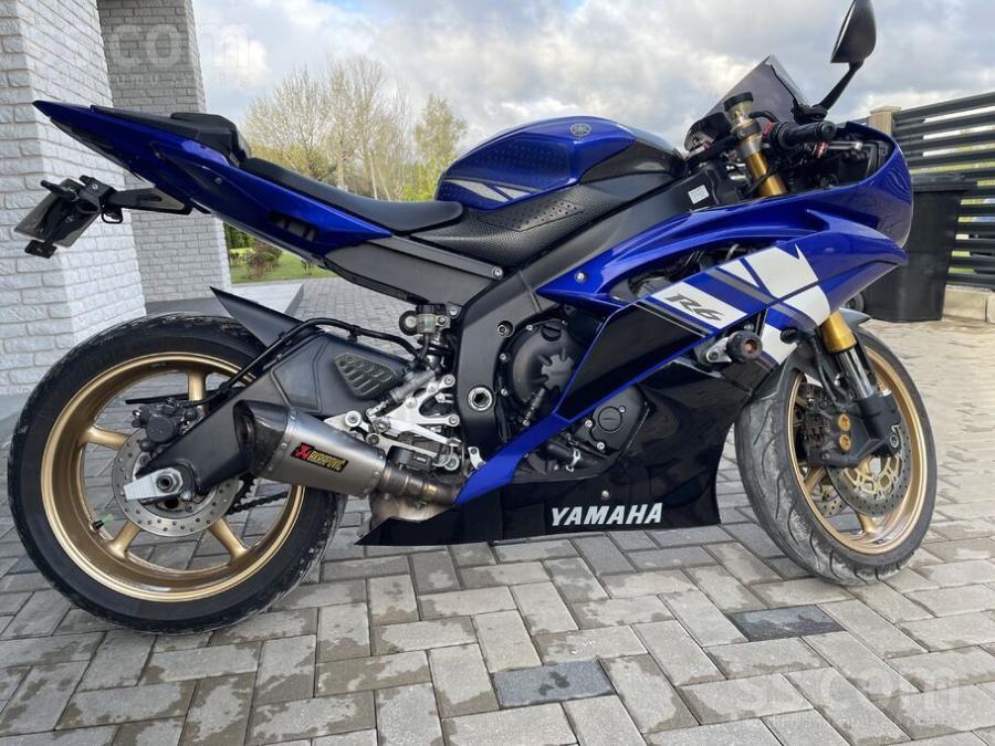 Yamaha R6 2011 in Riga, with an engine capacity of 0.60 L and mileage of 0 thousand km for 7300 €, photo 4 on AUTOMOTO.COM.LV