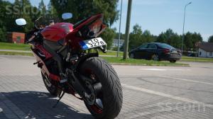 Yamaha R6 2014 Jelgava, ar dzinēja tilpumu 0.60 L un nobraukumu 0 tūkst. km par 6900 €, foto 5 vietnē AUTOMOTO.COM.LV