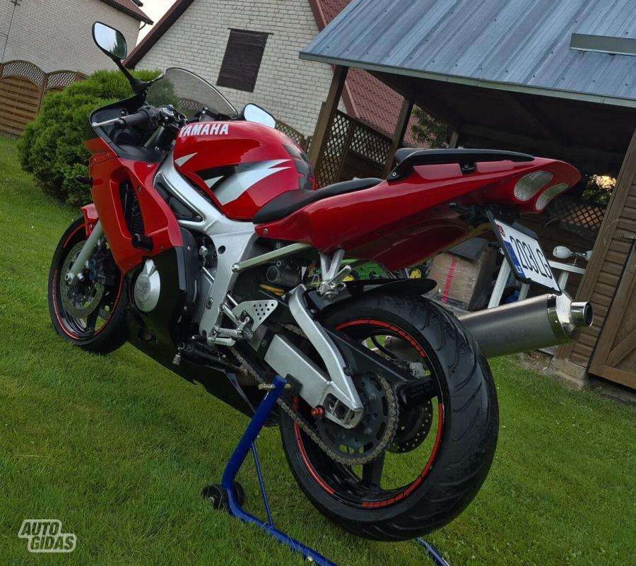 Красный Ямаха R6 2002 в Купишкис, объемом двигателя 0.60 л и пробегом 56 тыс. км за 1950 €, фото 7 на AUTOMOTO.COM.LV