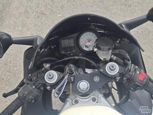 Белый Ямаха R6 2000 в Шяуляй, объемом двигателя 0.60 л и пробегом 47 тыс. км за 1750 €, фото 12 на AUTOMOTO.COM.LV