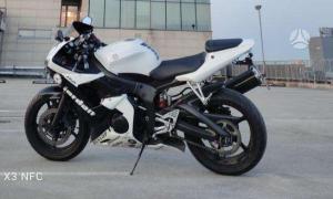 Белый Ямаха R6 2003 в Клайпеда, объемом двигателя 0.60 л и пробегом 51 тыс. км за 3300 €, фото 4 на AUTOMOTO.COM.LV