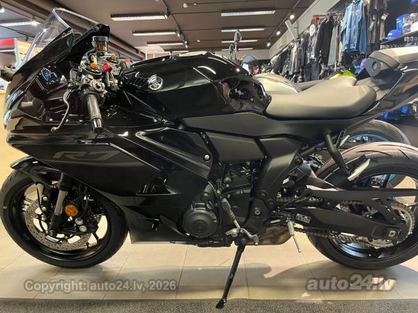 Black Yamaha R7 2026 in Tallinn, with an engine capacity of 0.69 L and mileage of 0 thousand km for 9990 €, photo 5 on AUTOMOTO.COM.LV