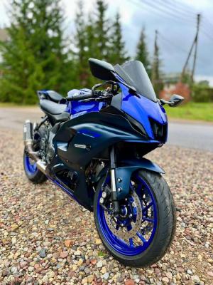 Blue Yamaha R7 2024 in Vilnius, with an engine capacity of 0.69 L and mileage of 9 thousand km for 6950 €, photo 2 on AUTOMOTO.COM.LV
