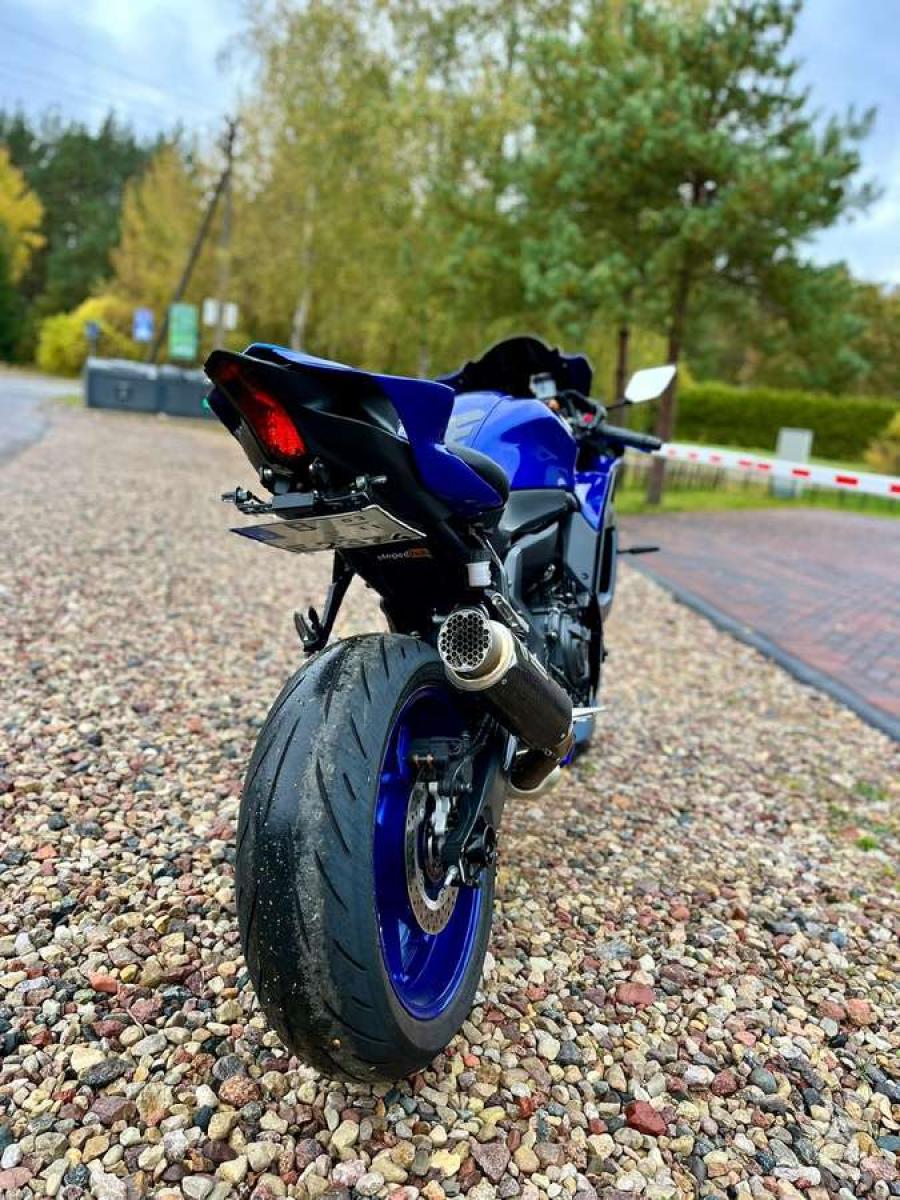 Blue Yamaha R7 2024 in Vilnius, with an engine capacity of 0.69 L and mileage of 9 thousand km for 6950 €, photo 6 on AUTOMOTO.COM.LV