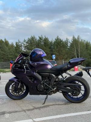 Violets Yamaha R7 2023 Klaipėda, ar dzinēja tilpumu 0.69 L un nobraukumu 12 tūkst. km par 8000 €, foto 2 vietnē AUTOMOTO.COM.LV