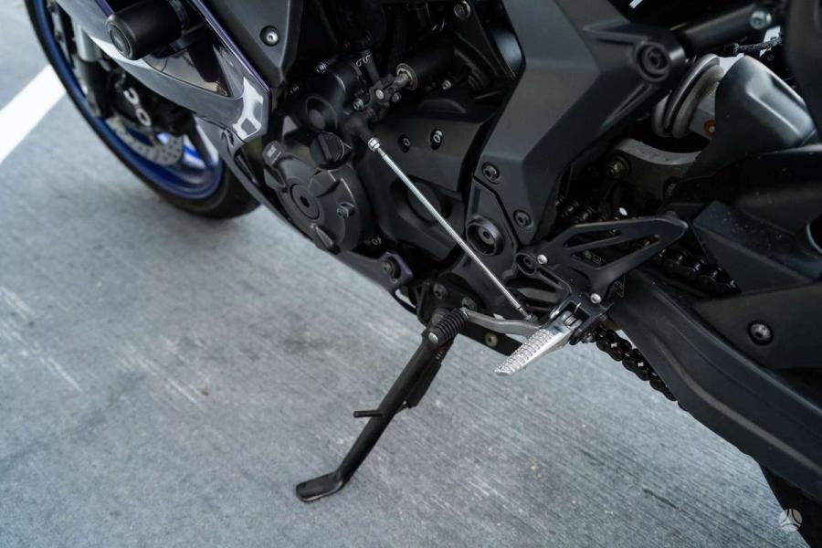 Violets Yamaha R7 2023 Klaipėda, ar dzinēja tilpumu 0.69 L un nobraukumu 8 tūkst. km par 8200 €, foto 10 vietnē AUTOMOTO.COM.LV