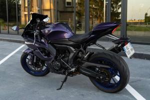 Violets Yamaha R7 2023 Klaipėda, ar dzinēja tilpumu 0.69 L un nobraukumu 8 tūkst. km par 8200 €, foto 28 vietnē AUTOMOTO.COM.LV