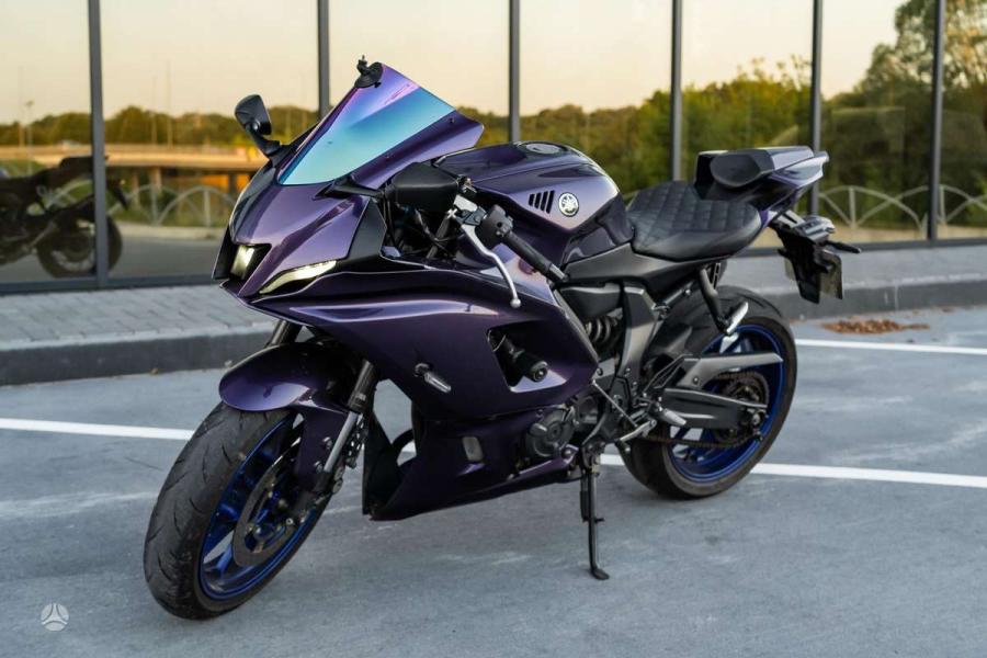 Violets Yamaha R7 2023 Klaipėda, ar dzinēja tilpumu 0.69 L un nobraukumu 8 tūkst. km par 8200 €, foto 29 vietnē AUTOMOTO.COM.LV