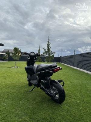 Melns Yamaha Slider 2003 Kauņa, ar dzinēja tilpumu 0.05 L un nobraukumu 14 tūkst. km par 1900 €, foto 8 vietnē AUTOMOTO.COM.LV