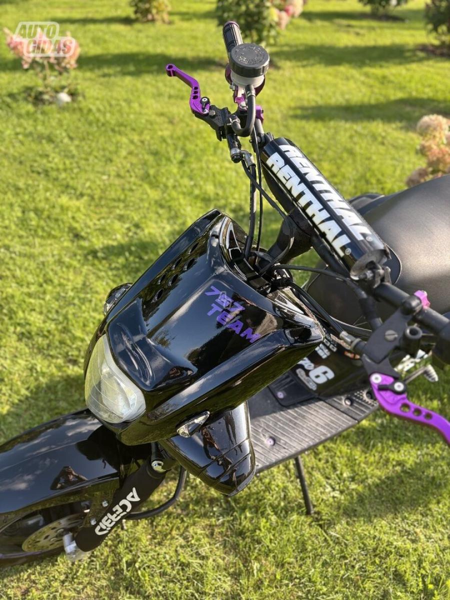 Melns Yamaha Slider 2009 Pabradė, ar dzinēja tilpumu 0.00 L un nobraukumu 0 tūkst. km par 2050 €, foto 6 vietnē AUTOMOTO.COM.LV