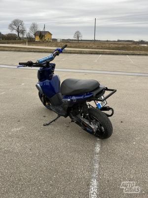Zils Yamaha Slider 2005 Šilalė, ar dzinēja tilpumu 0.05 L un nobraukumu 6 tūkst. km par 1800 €, foto 3 vietnē AUTOMOTO.COM.LV