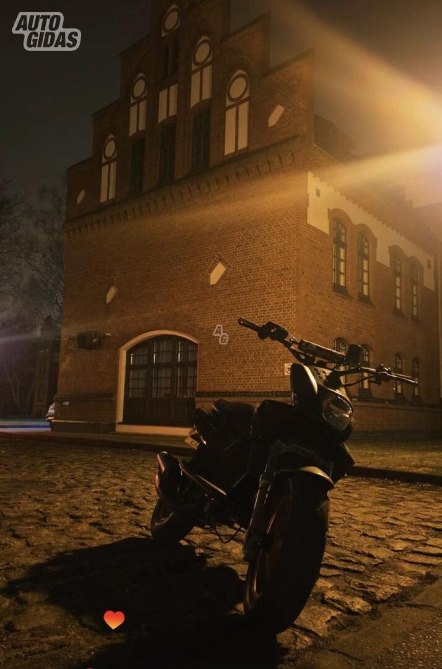 Yamaha Slider 2000 Klaipėda, ar dzinēja tilpumu 0.00 L un nobraukumu 0 tūkst. km par 1800 €, foto 3 vietnē AUTOMOTO.COM.LV