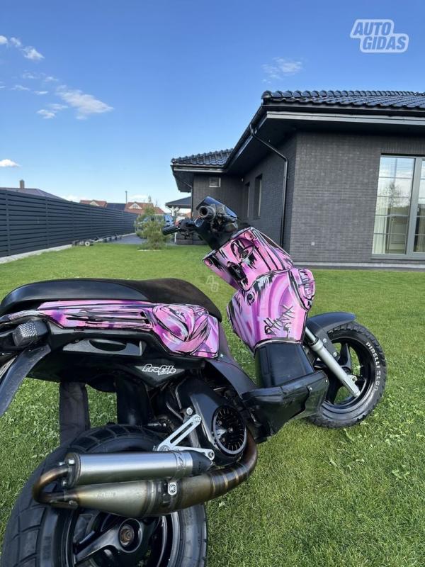 Yamaha Slider 2002 Kauņa, ar dzinēja tilpumu 0.05 L un nobraukumu 18 tūkst. km par 2500 €, foto 4 vietnē AUTOMOTO.COM.LV