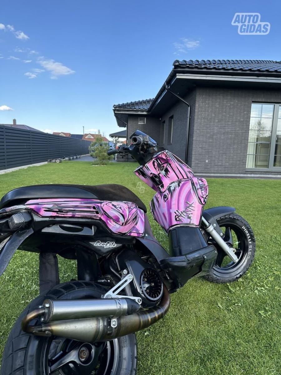 Yamaha Slider 2002 Kauņa, ar dzinēja tilpumu 0.05 L un nobraukumu 18 tūkst. km par 2500 €, foto 5 vietnē AUTOMOTO.COM.LV