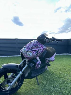 Yamaha Slider 2002 Kauņa, ar dzinēja tilpumu 49.00 L un nobraukumu 18 tūkst. km par 2500 €, foto  vietnē AUTOMOTO.COM.LV