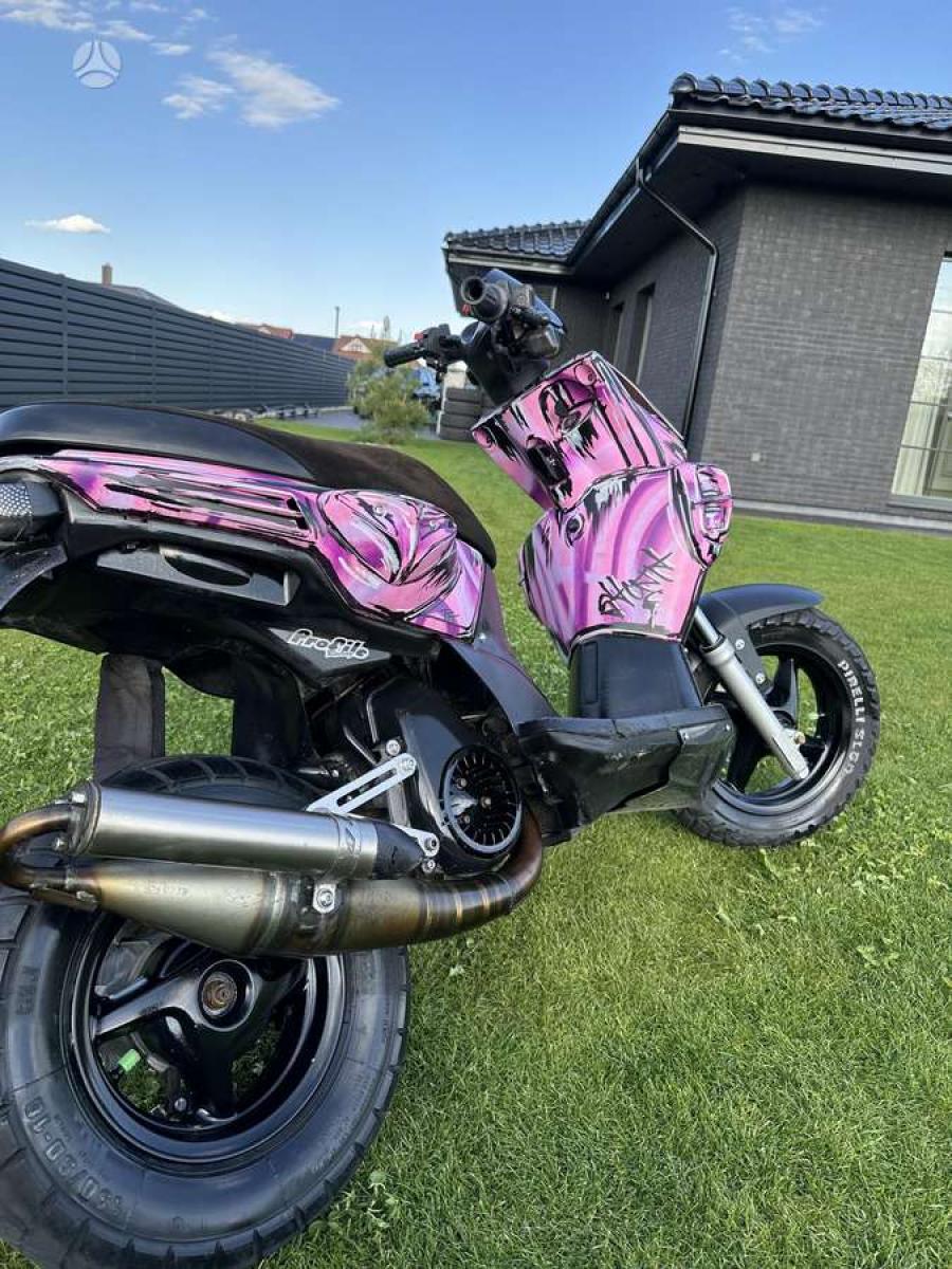 Yamaha Slider 2002 Kauņa, ar dzinēja tilpumu 49.00 L un nobraukumu 18 tūkst. km par 2500 €, foto 8 vietnē AUTOMOTO.COM.LV