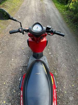 Yamaha Slider 2007 in Ukmerge, with an engine capacity of 49.00 L and mileage of 20 thousand km for 1299 €, photo 10 on AUTOMOTO.COM.LV