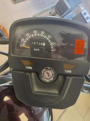 Sarkans Yamaha Sr 125 1997 Viļņa, ar dzinēja tilpumu 0.00 L un nobraukumu 16 tūkst. km par 2200 €, foto 7 vietnē AUTOMOTO.COM.LV