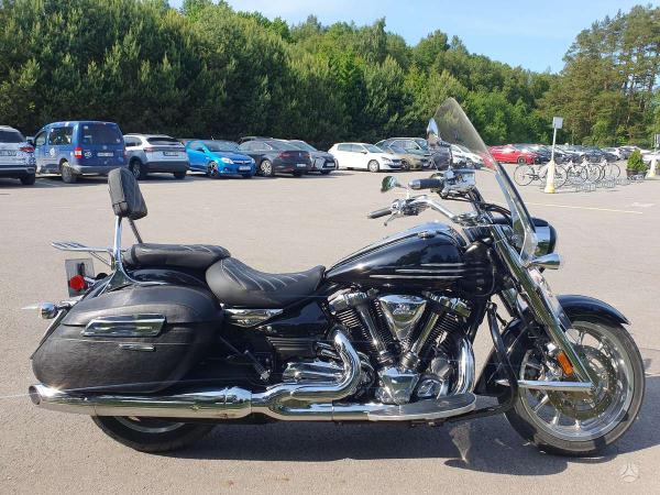 Black Yamaha Stratoliner 2007 in Kretinga, with an engine capacity of 1.90 L and mileage of 43 thousand km for 8500 €, photo 3 on AUTOMOTO.COM.LV