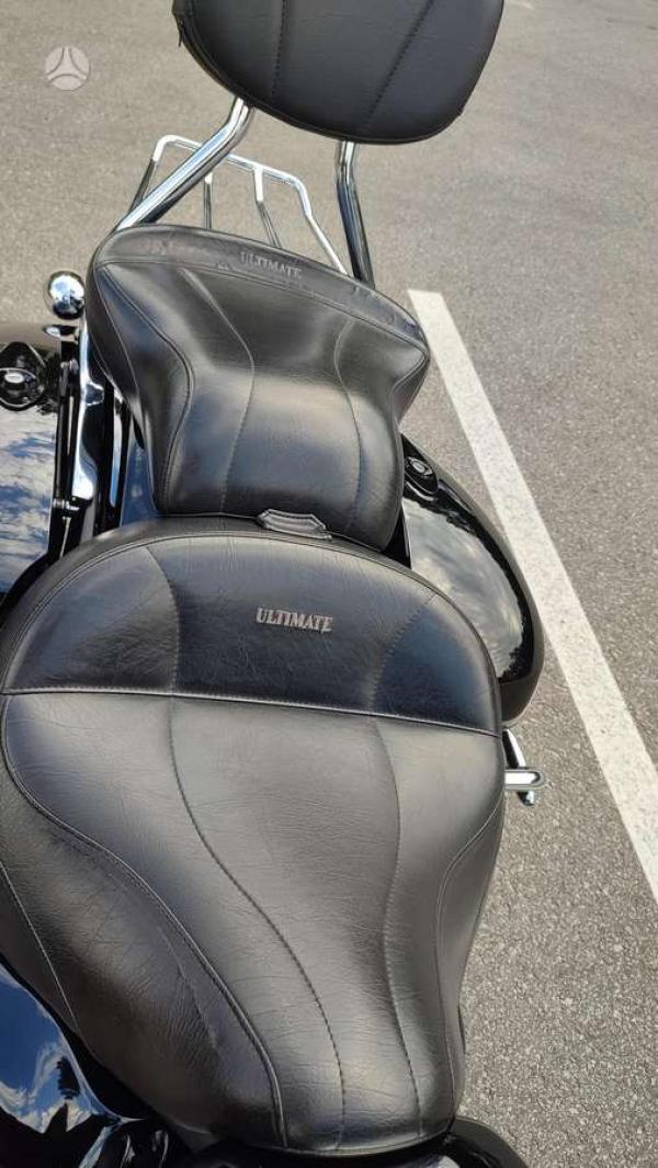 Melns Yamaha Stratoliner 2010 Druskininkai, ar dzinēja tilpumu 1.90 L un nobraukumu 59 tūkst. km par 7800 €, foto 5 vietnē AUTOMOTO.COM.LV