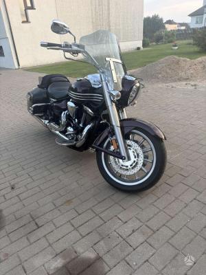 Red Yamaha Stratoliner 2006 in Naujoji Akmene, with an engine capacity of 0.00 L and mileage of 36 thousand km for 6000 €, photo 3 on AUTOMOTO.COM.LV