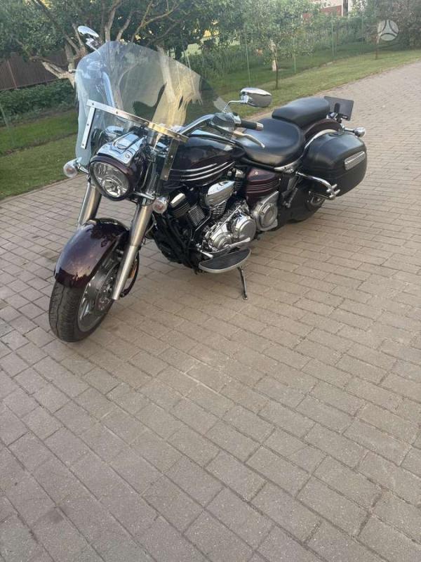 Red Yamaha Stratoliner 2006 in Naujoji Akmene, with an engine capacity of 0.00 L and mileage of 36 thousand km for 6000 €, photo 7 on AUTOMOTO.COM.LV