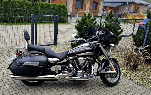 Red Yamaha Stratoliner 2009 in Vilnius, with an engine capacity of 1.90 L and mileage of 34 thousand km for 8900 €, photo 8 on AUTOMOTO.COM.LV
